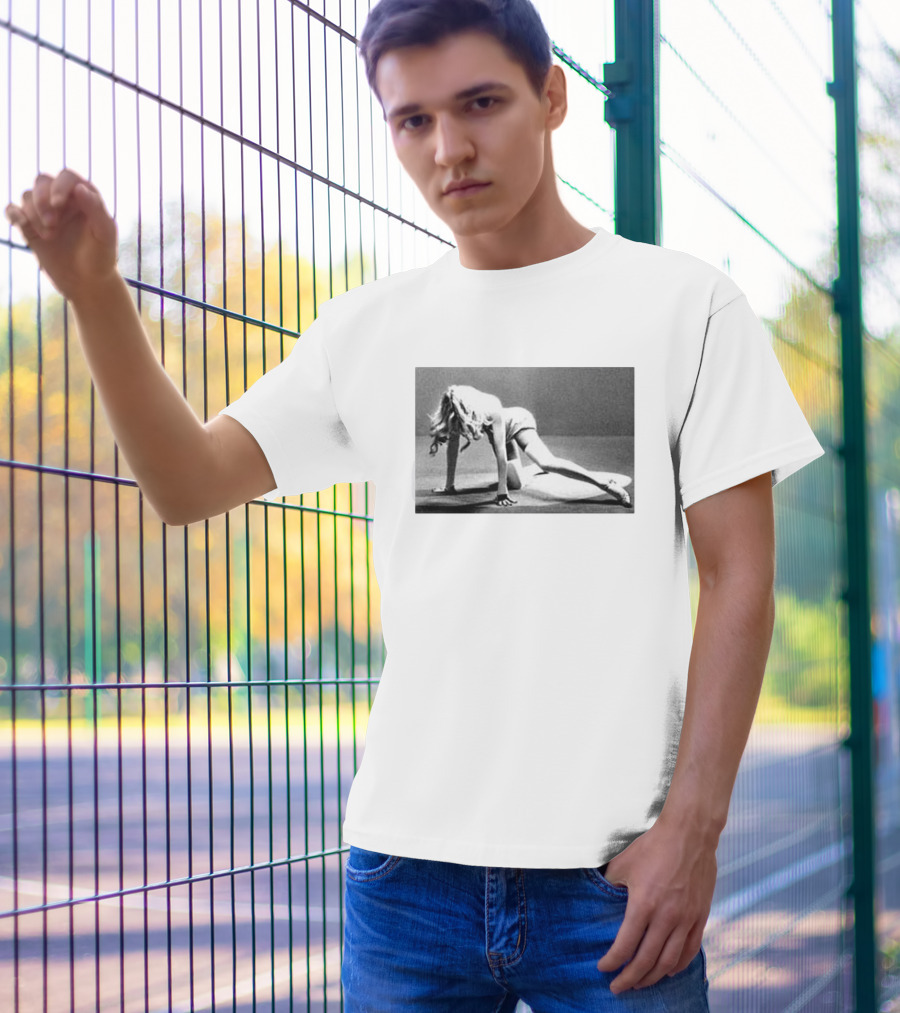 Madonna Confessions II Dance Floor Iconic Pose Black And White T-Shirt