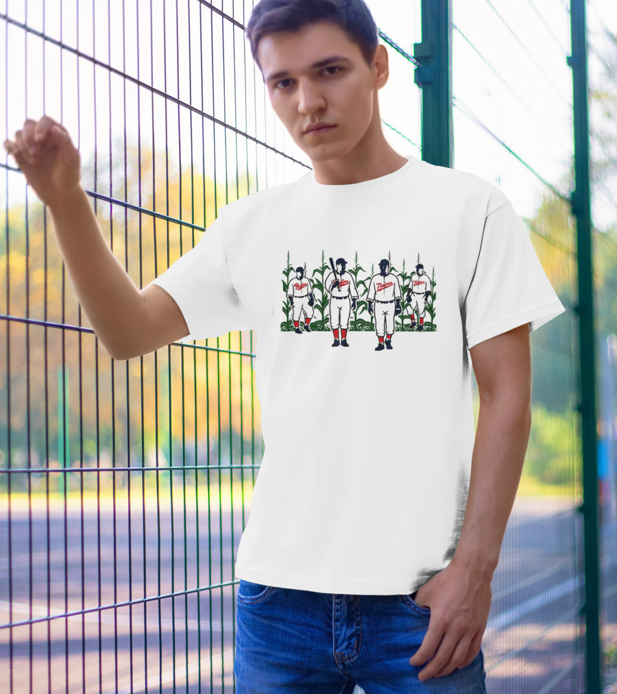 Phillies Vs Twins 2026 Field Of Dreams Game Vintage Baseball Cornfield Scene T-Shirt