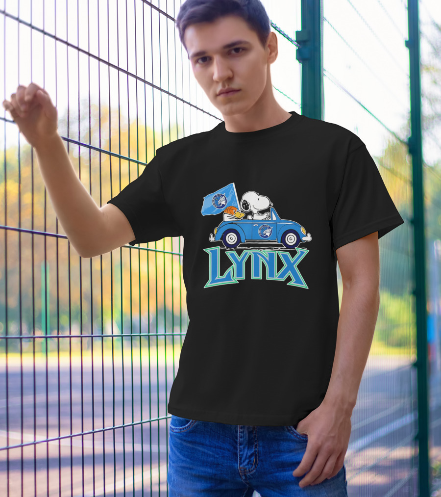 Minnesota Lynx Snoopy Driving Beetle Car With Team Flag T-Shirt
