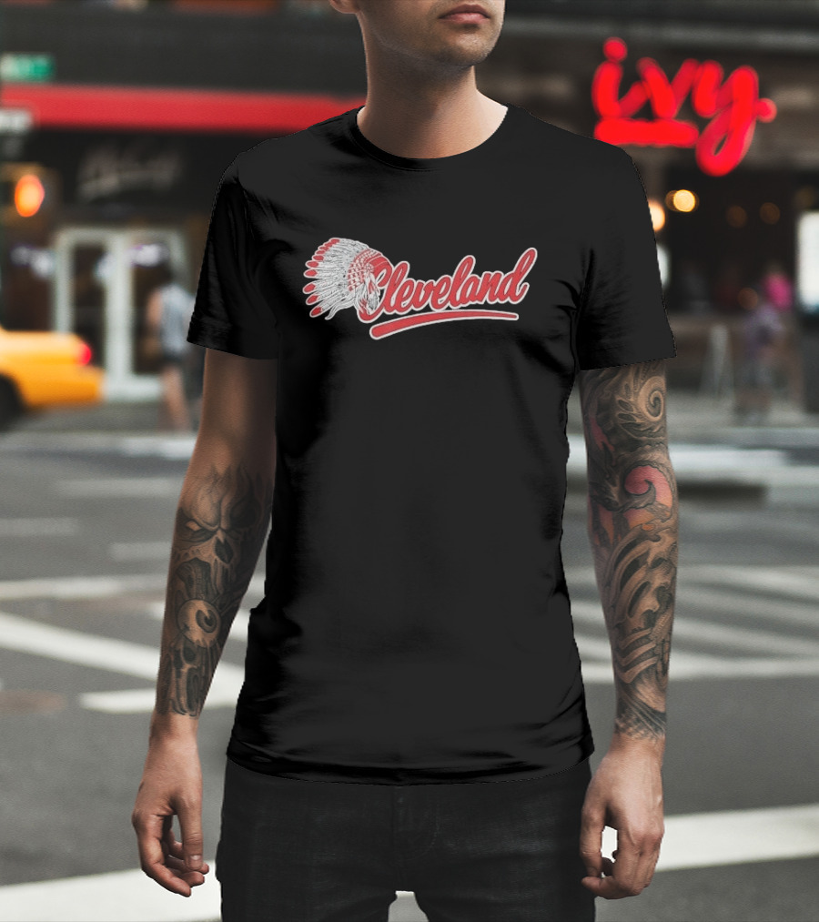 Cleveland Native American Feather Headdress Distressed Script T-Shirt