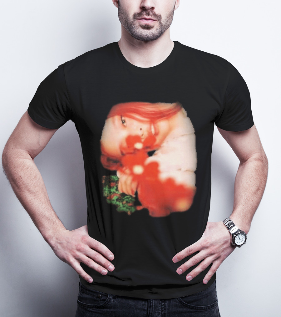 Complex Jennie Flower Photo Red Hair Aesthetic T-Shirt