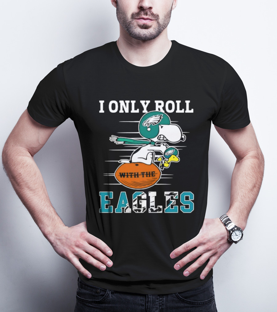 Philadelphia Eagles I Only Roll With The Eagles Cartoon Dog Helmet Football T-Shirt