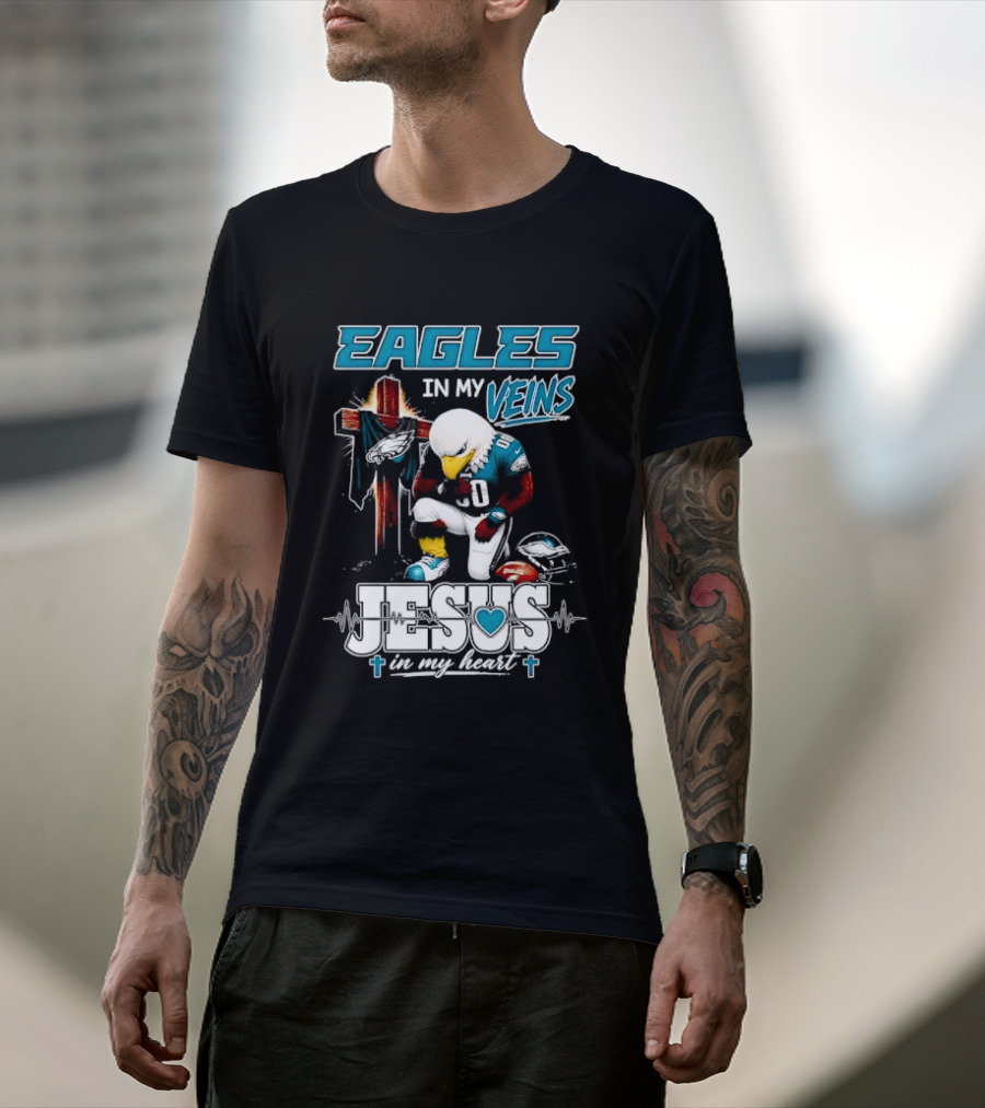 Eagles In My Veins Jesus In My Heart Kneeling Cross Football Helmet T-Shirt
