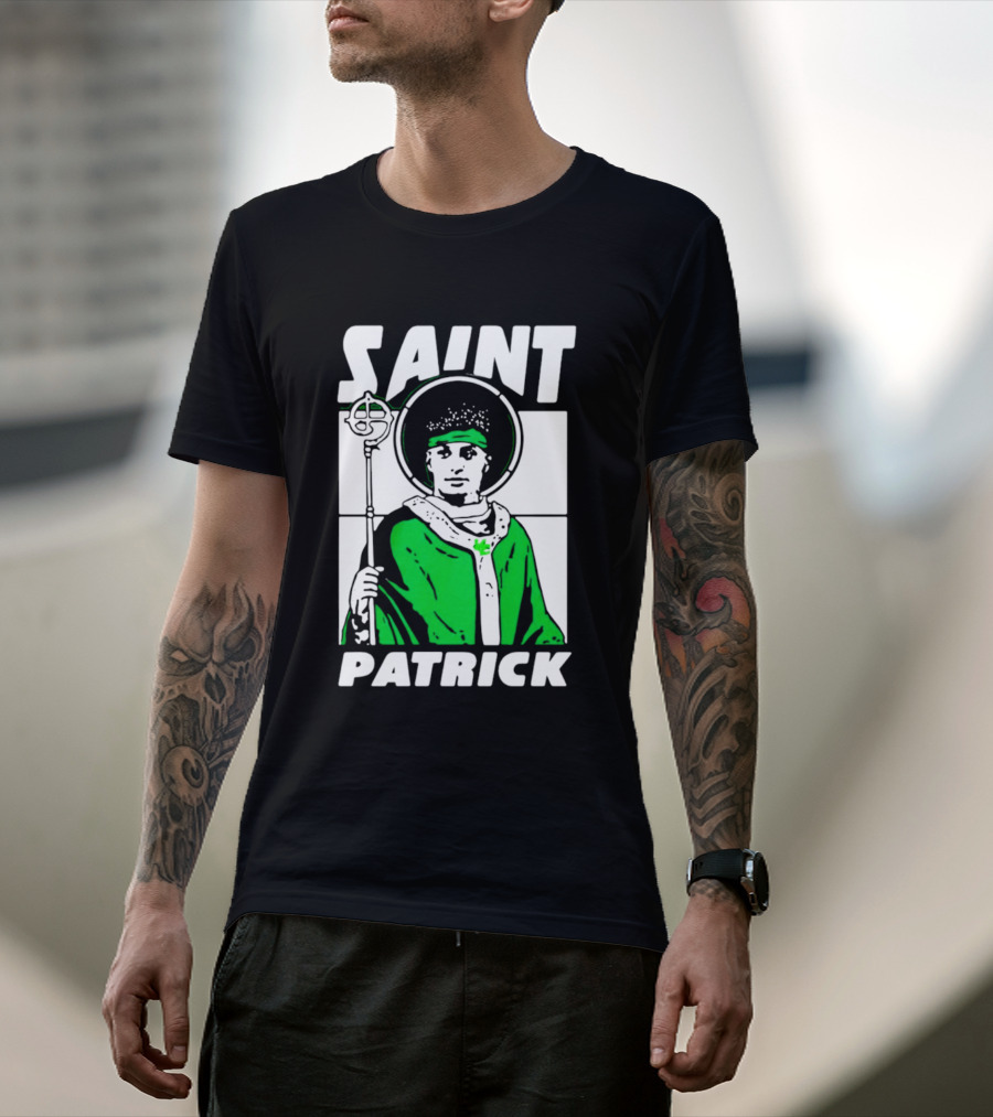 Saint Patrick Mahomes Kansas City Chiefs Iconic Green Halo And Staff T-Shirt
