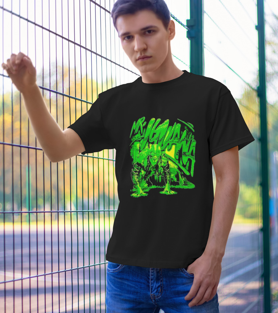 Mr Iguana Crouching Mexican Luchador Green Lizard Scale Graffiti T-Shirt