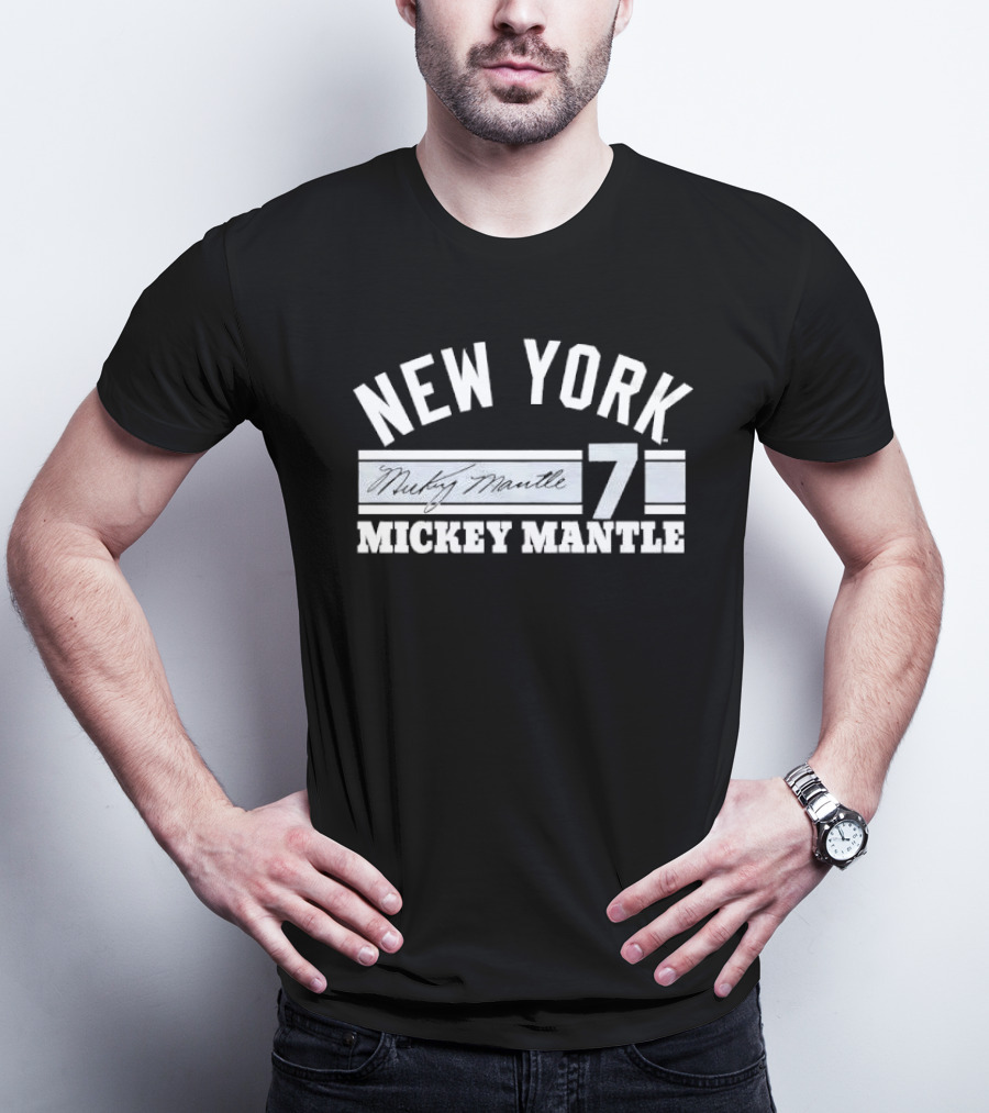 New York Mickey Mantle Distressed Number 7 Retro Sports T-Shirt