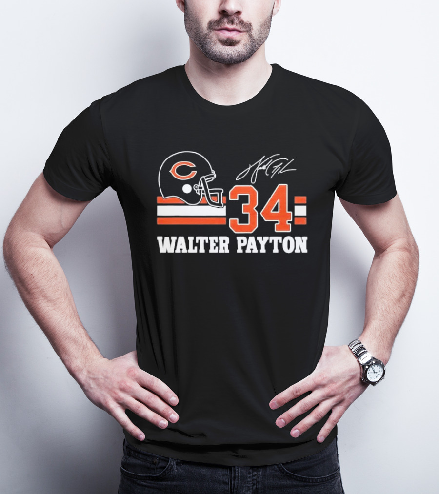 Chicago Bears Walter Payton 34 Distressed Helmet Stripes Signature T-Shirt