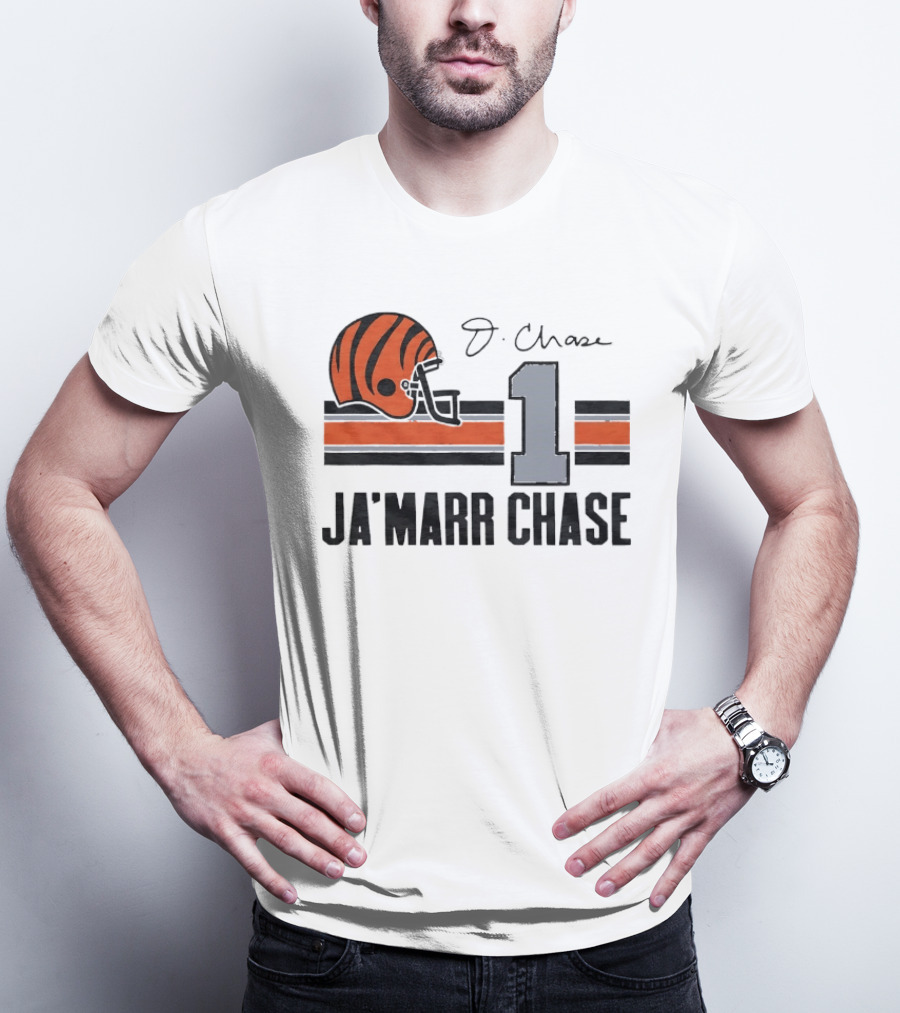 Cincinnati Bengals Ja'Marr Chase Helmet 1 J Signature Stripes Wood Texture T-Shirt