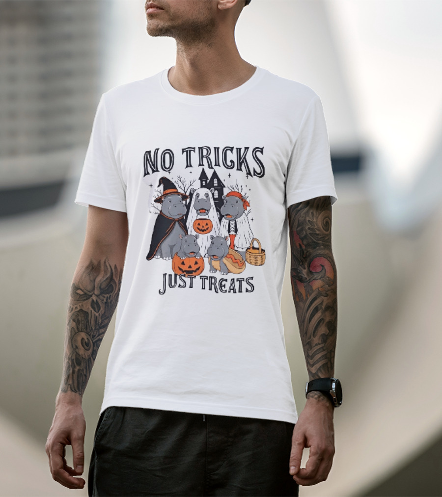 No Tricks Just Treats Hippos With Pumpkins Halloween Costumes T-Shirt