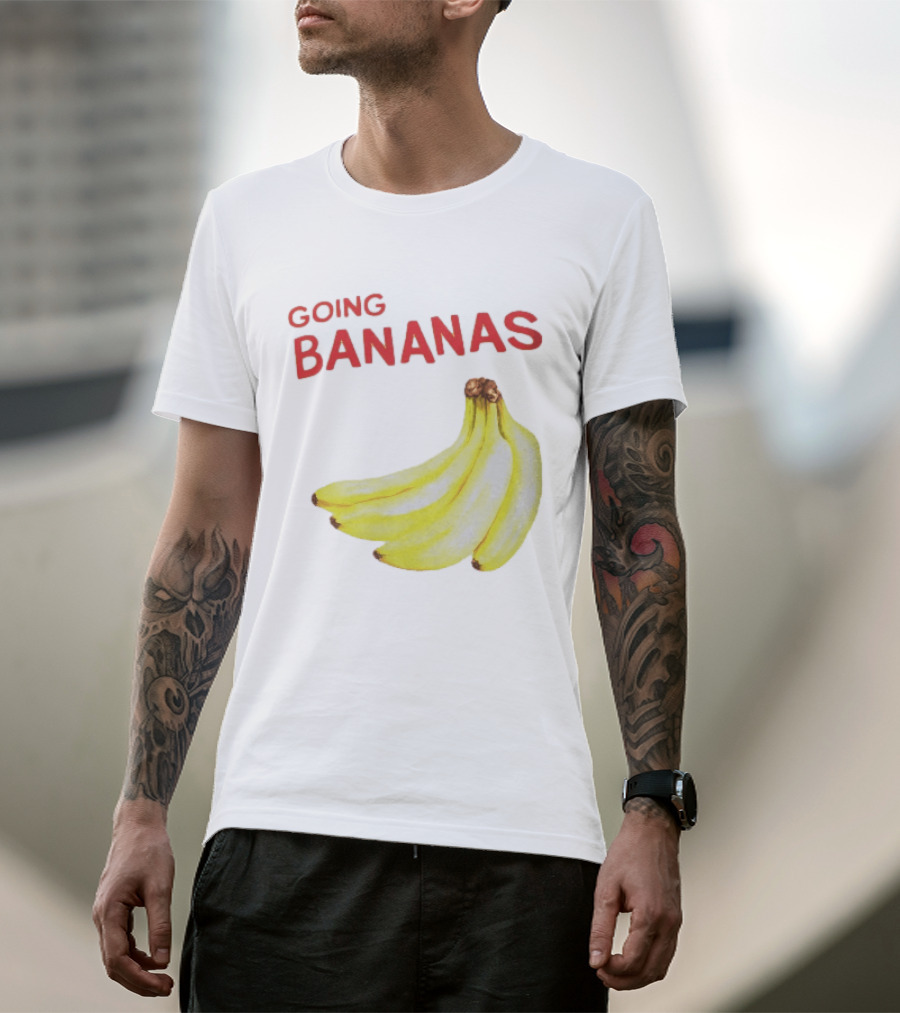 Going Bananas Funny Yellow Fruit Pun T-Shirt