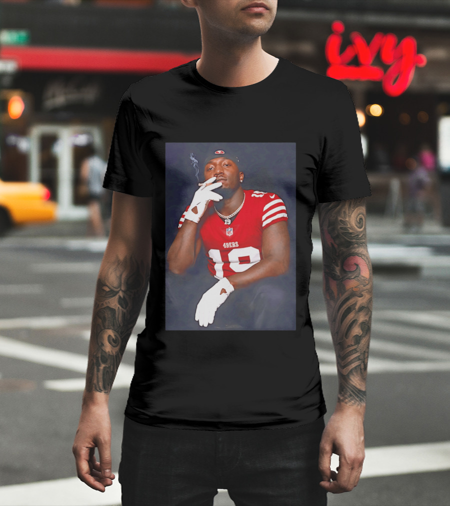 Deebo Samuel 19 NFL San Francisco 49ers Smoking T-Shirt