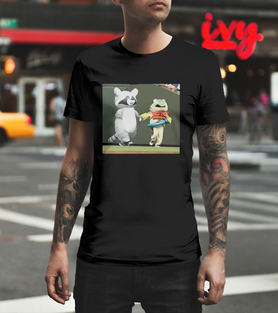 Seattle Mariners Mascots Jimothy Vs Humpy Salmon Running Event T-Shirt
