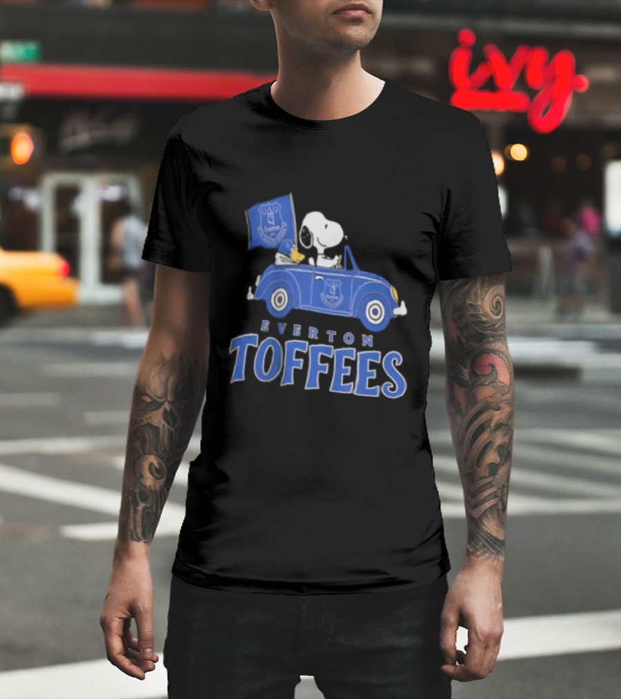 Everton Toffees Snoopy And Woodstock Driving With Flag T-Shirt