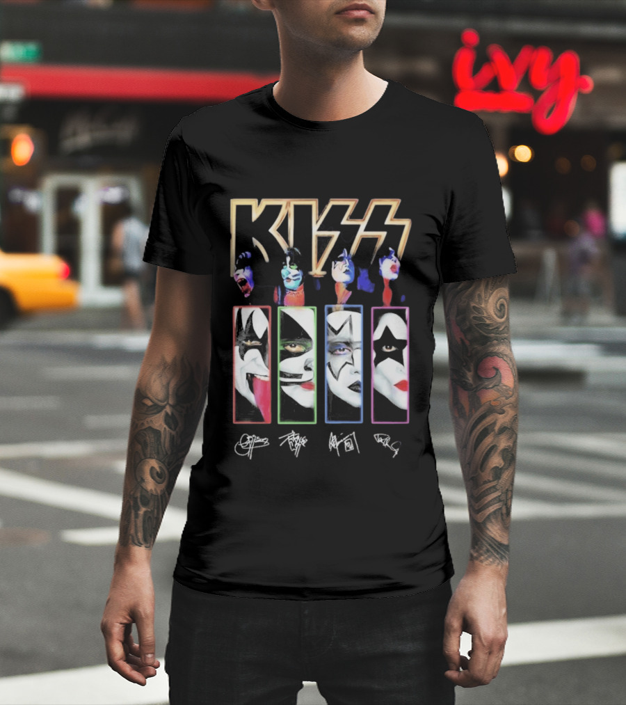 KISS Band Members Faces And Autographs Signature T-Shirt