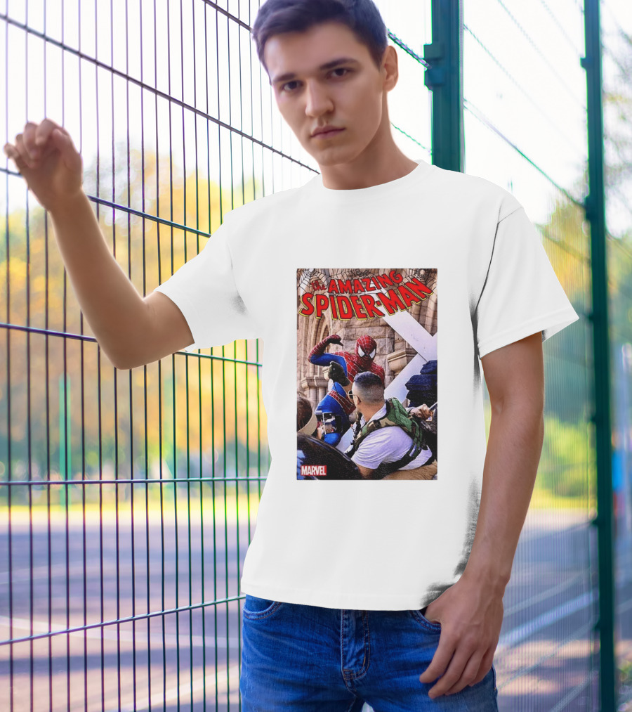 The Amazing Spider Man Marvel Comic Scene T-Shirt