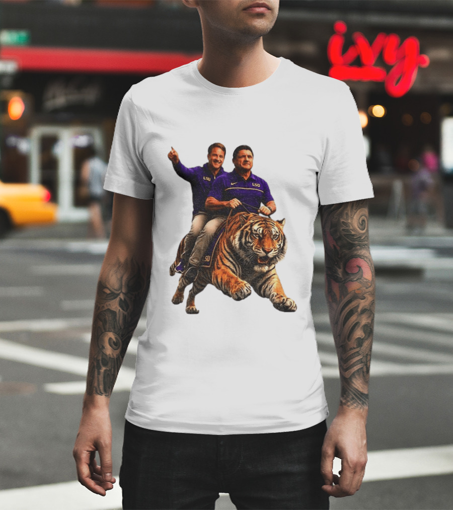 Bayou Brothers Tiger Riding LSU Coach Ed Orgeron Vs Kim Mulkey T-Shirt