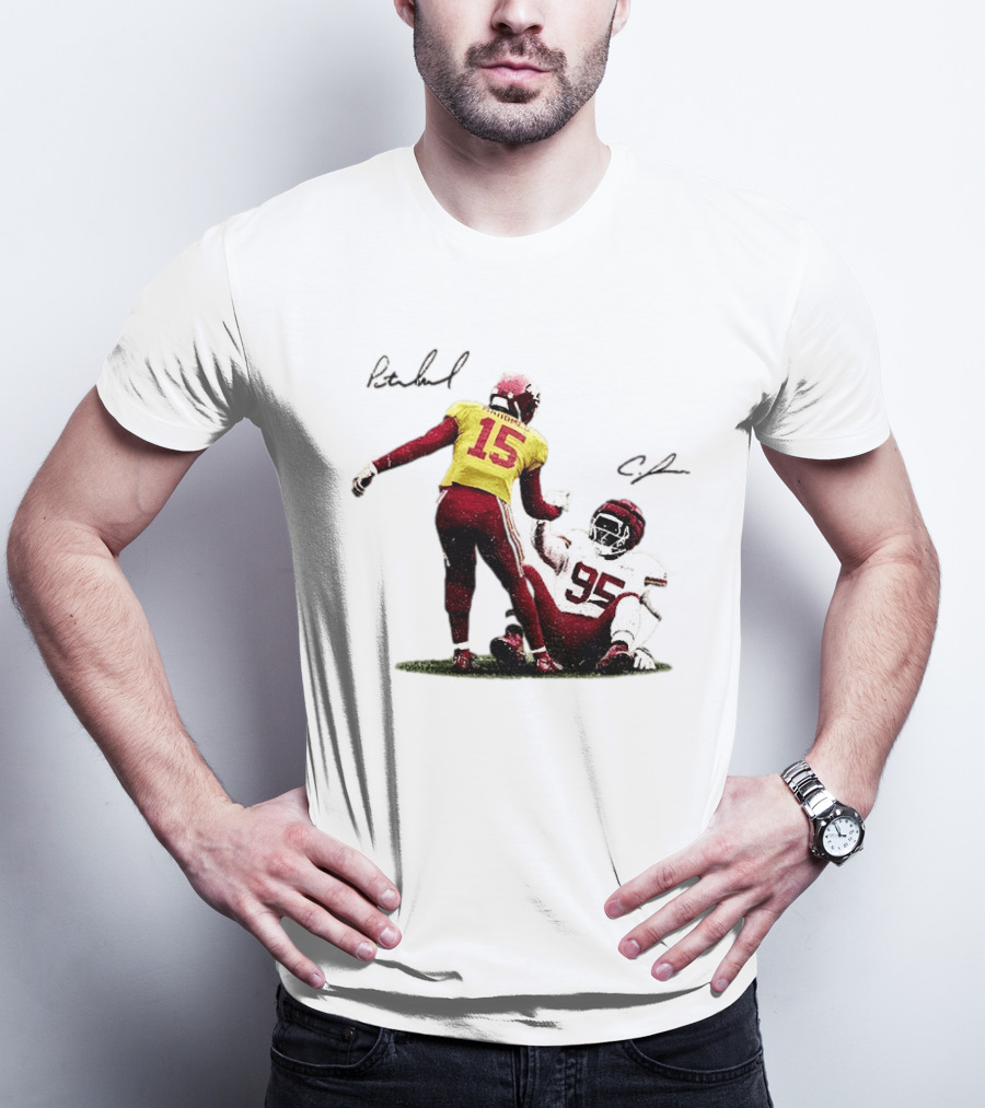 Kansas City Chiefs Mahomes 15 Jones 95 Football Player Signatures T-Shirt