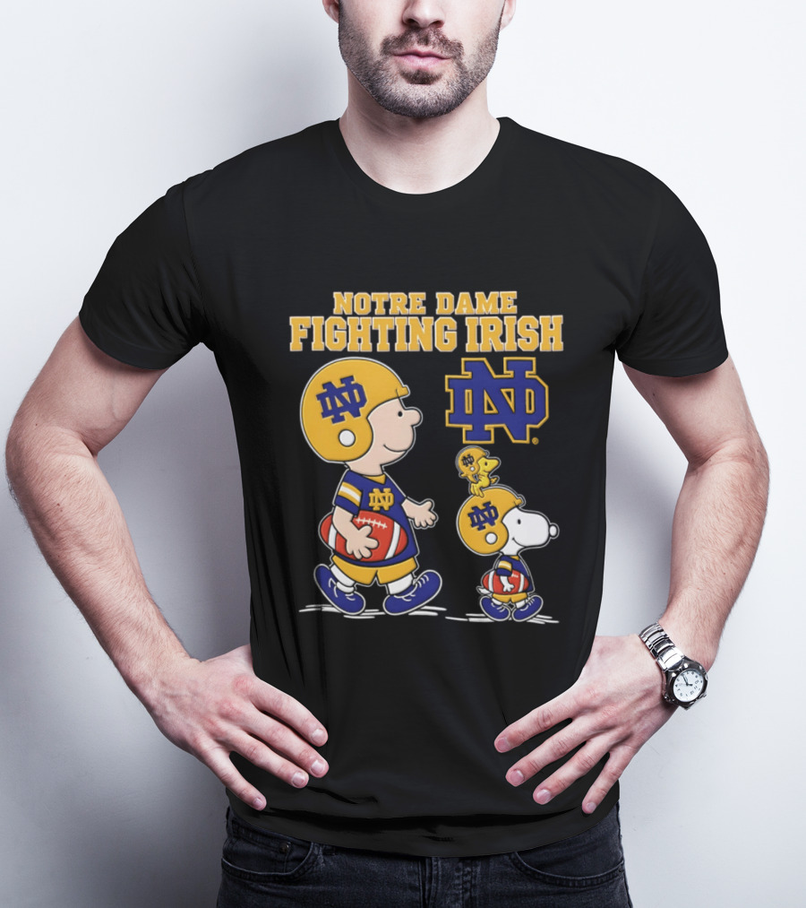 Notre Dame Fighting Irish Snoopy Charlie Brown Football 2026 Peanuts T-Shirt