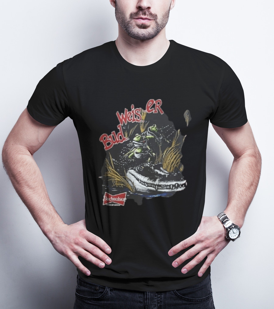 Budweiser Bud Weis Er Frogs On Alligator Swamp Grass King Of Beers T-Shirt