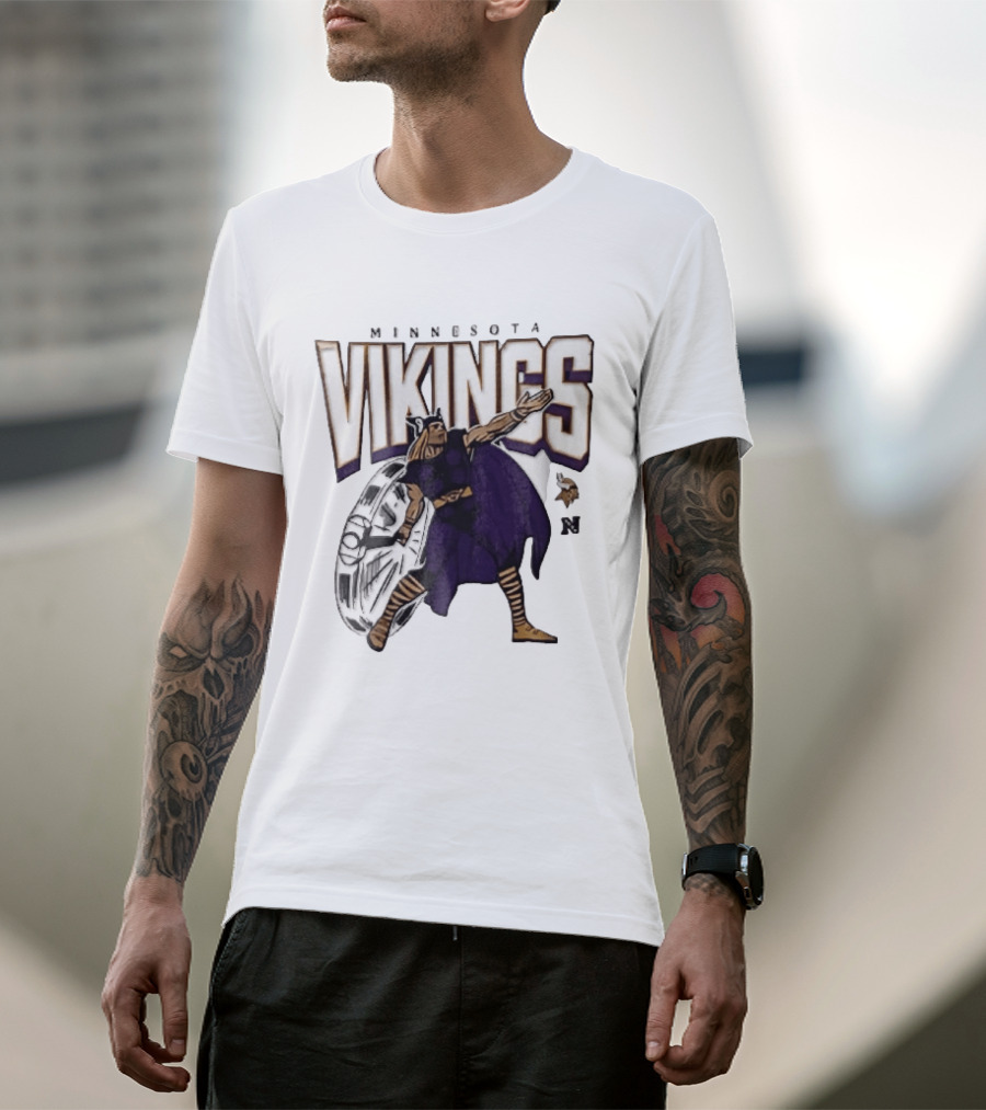 Minnesota Vikings Horned Helmet Warrior With Chrome Shield And Purple Cape T-Shirt