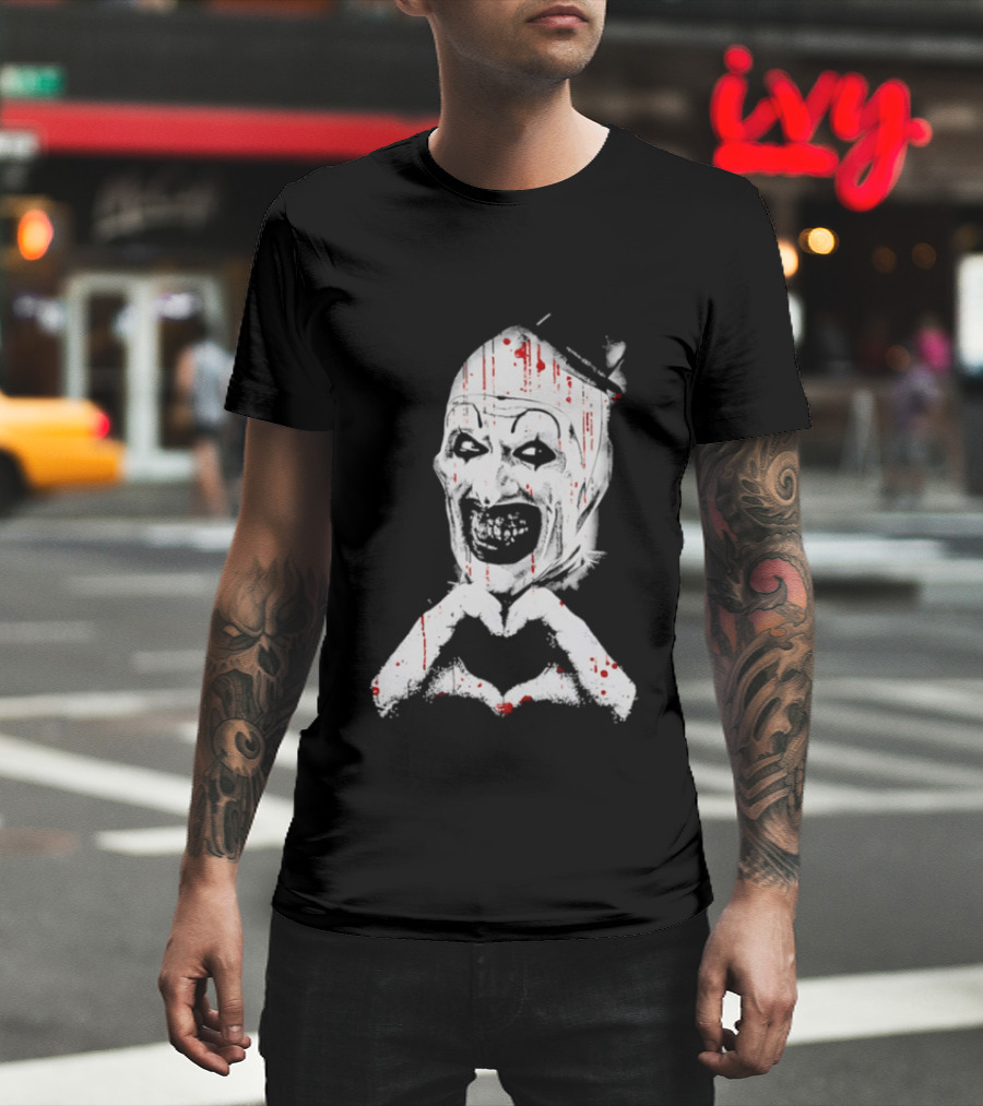 Terrifying Clown With Creepy Heart Hands And Bloody Accents T-Shirt