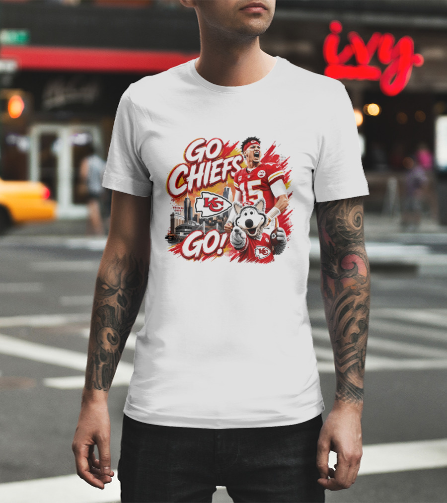 Go Chiefs Kansas City Patrick Mahomes 15 KC Football T-Shirt