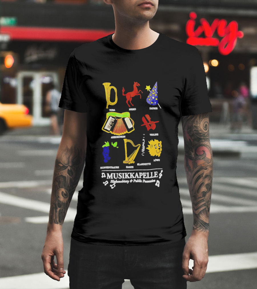 Musikkapelle Highsnobiety And Public Possession Tuba Speed Zauber Akkordeon Wolke Hopfentruabe Harfe Klarinet Löwe T-Shirt