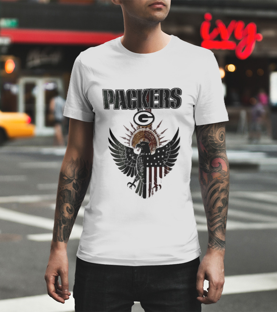 Packers Green Bay Eagle American Flag Aztec Sun T-Shirt