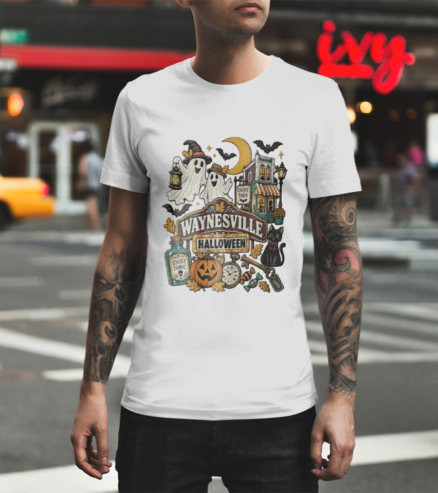 Waynesville Halloween Ghost Tour Ohio Cartoon Pumpkin Black Cat Crescent Moon Ghost Tonic Key T-Shirt