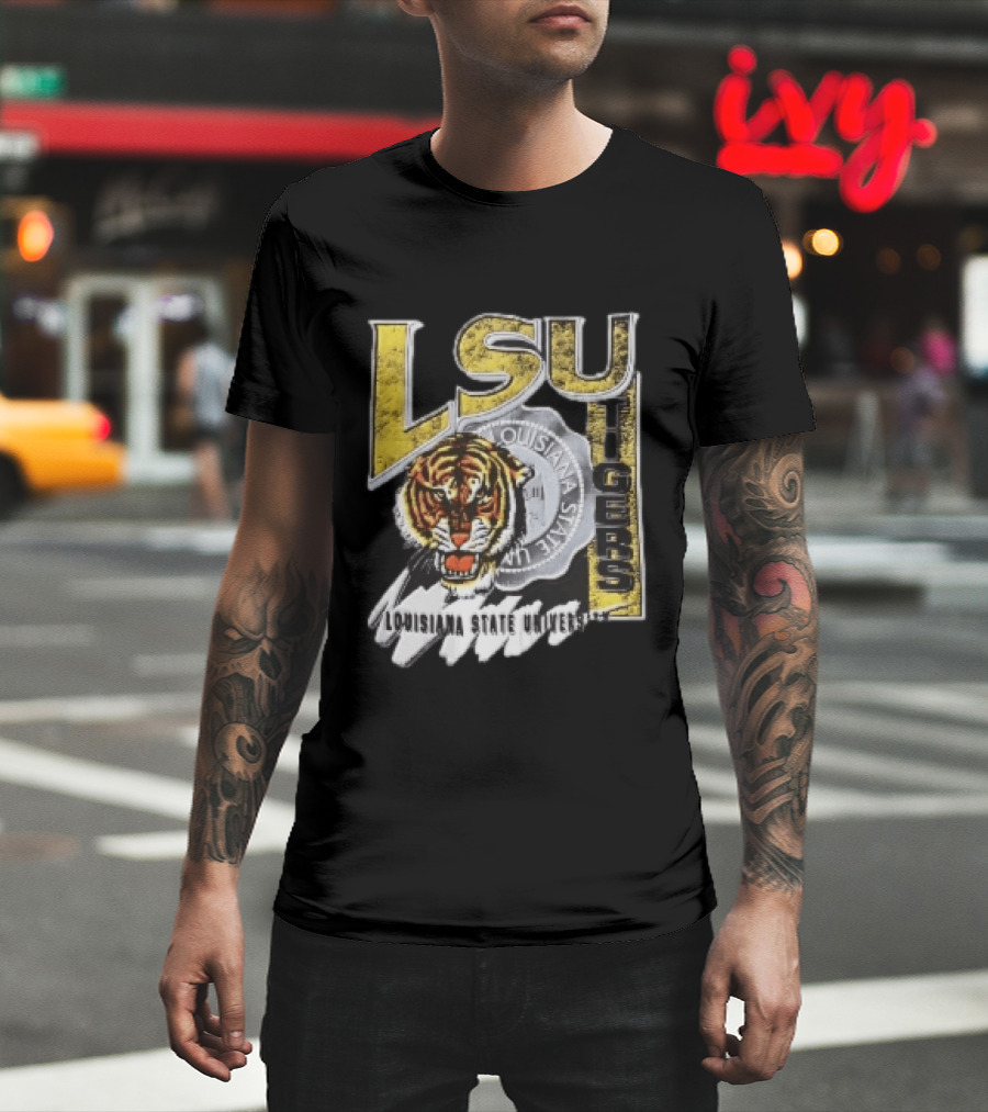 LSU Tigers Louisiana State University Tiger Head Seal Distressed T-Shirt