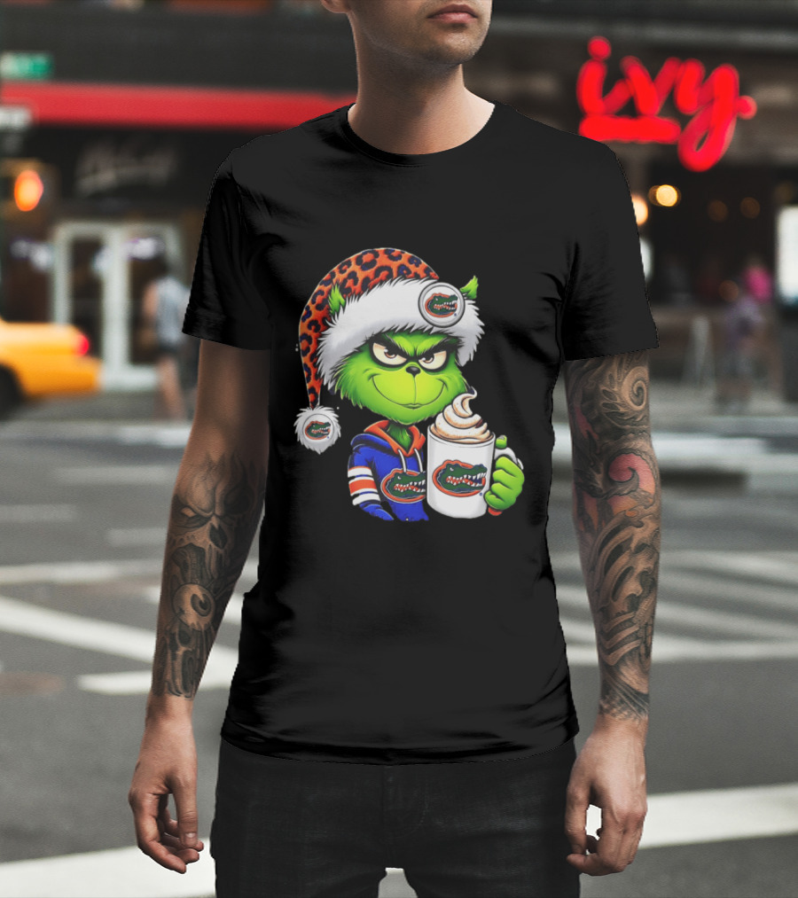 Holiday 2026 Grinch In Florida Gators With Festive And Santa Hat T-Shirt