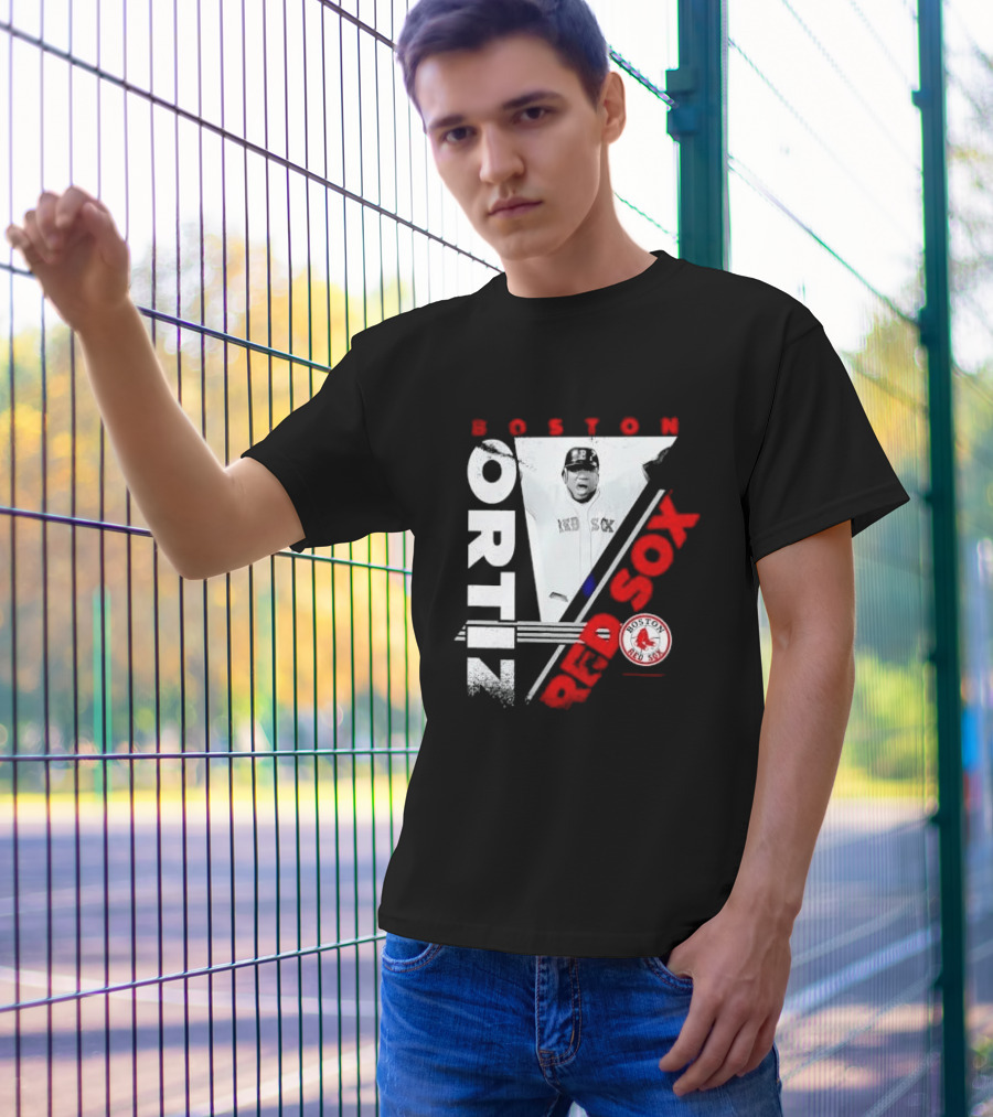 David Ortiz Boston Red Sox Celebrating T-Shirt