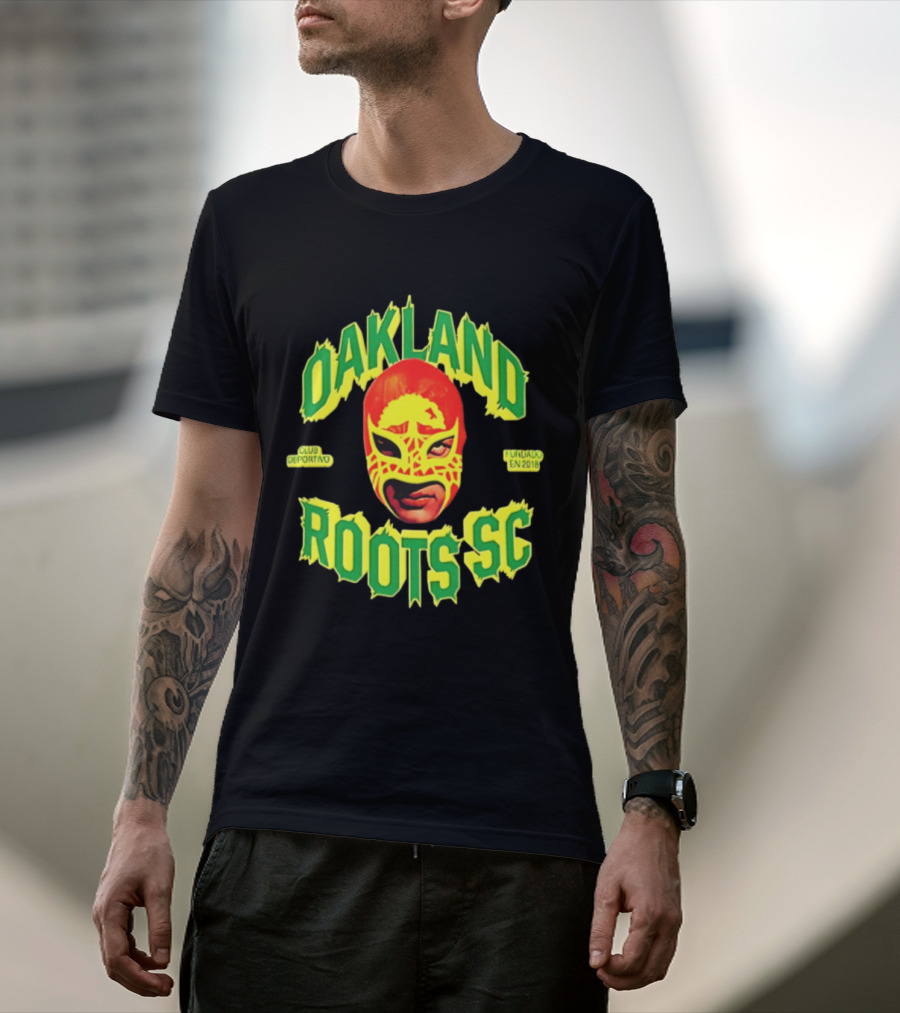 Oakland Roots SC Mucho Punk Máscara Luchador Club Deportivo Fundado En 2018 T-Shirt
