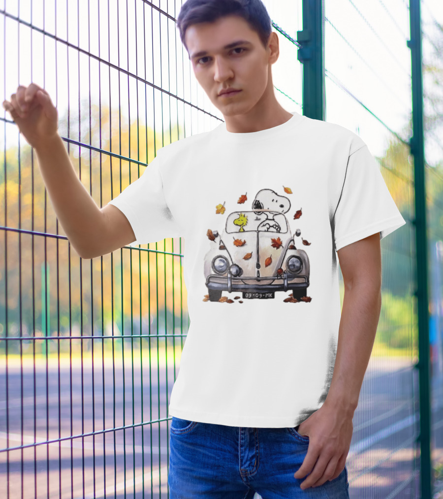 Peanuts Snoopy Woodstock Driving Car Autumn Leaves Watercolor Cartoon 09 Mk T-Shirt