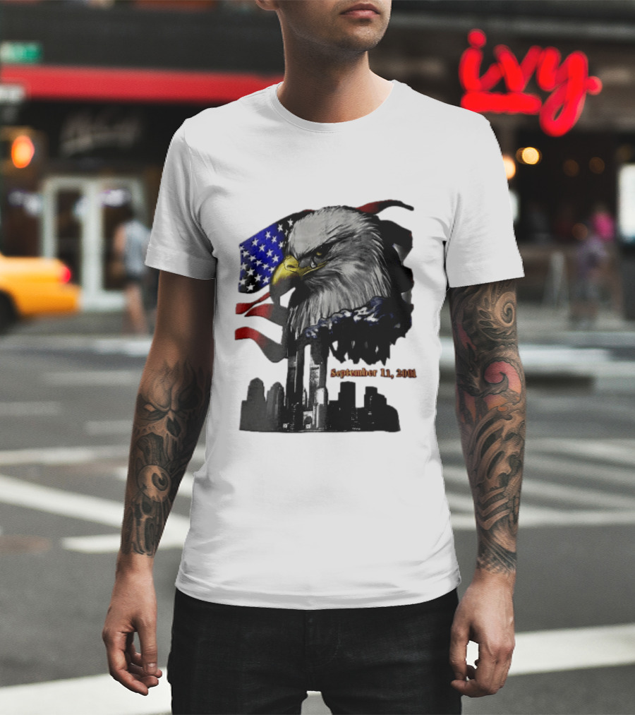September 11 2001 Twin Towers New York Skyline Crying Bald Eagle American Flag T-Shirt