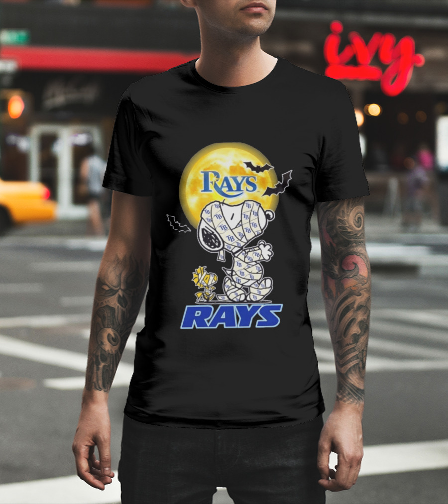 Tampa Bay Rays Snoopy Woodstock Halloween Mummy Moon Bats T-Shirt
