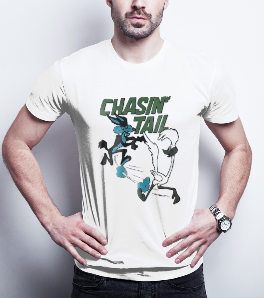 Chasin' Tail Looney Tunes Cartoon Bugs Bunny And Bull T-Shirt