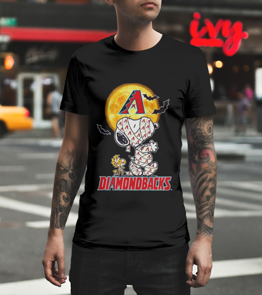 Arizona Diamondbacks Snoopy Woodstock Mummy Halloween Moon Bats T-Shirt