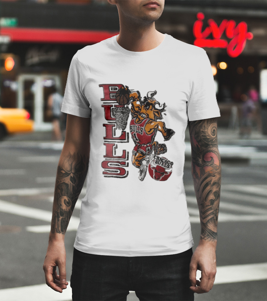 Chicago Bulls Bull Dunking Basketball Hoop NBA Cartoon Caricature T-Shirt