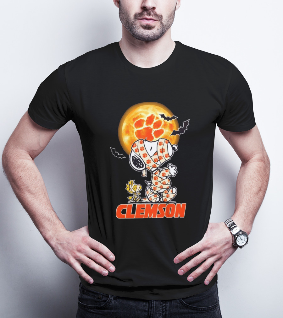 Clemson Tigers Snoopy Woodstock Mummy Halloween Moon Bats T-Shirt
