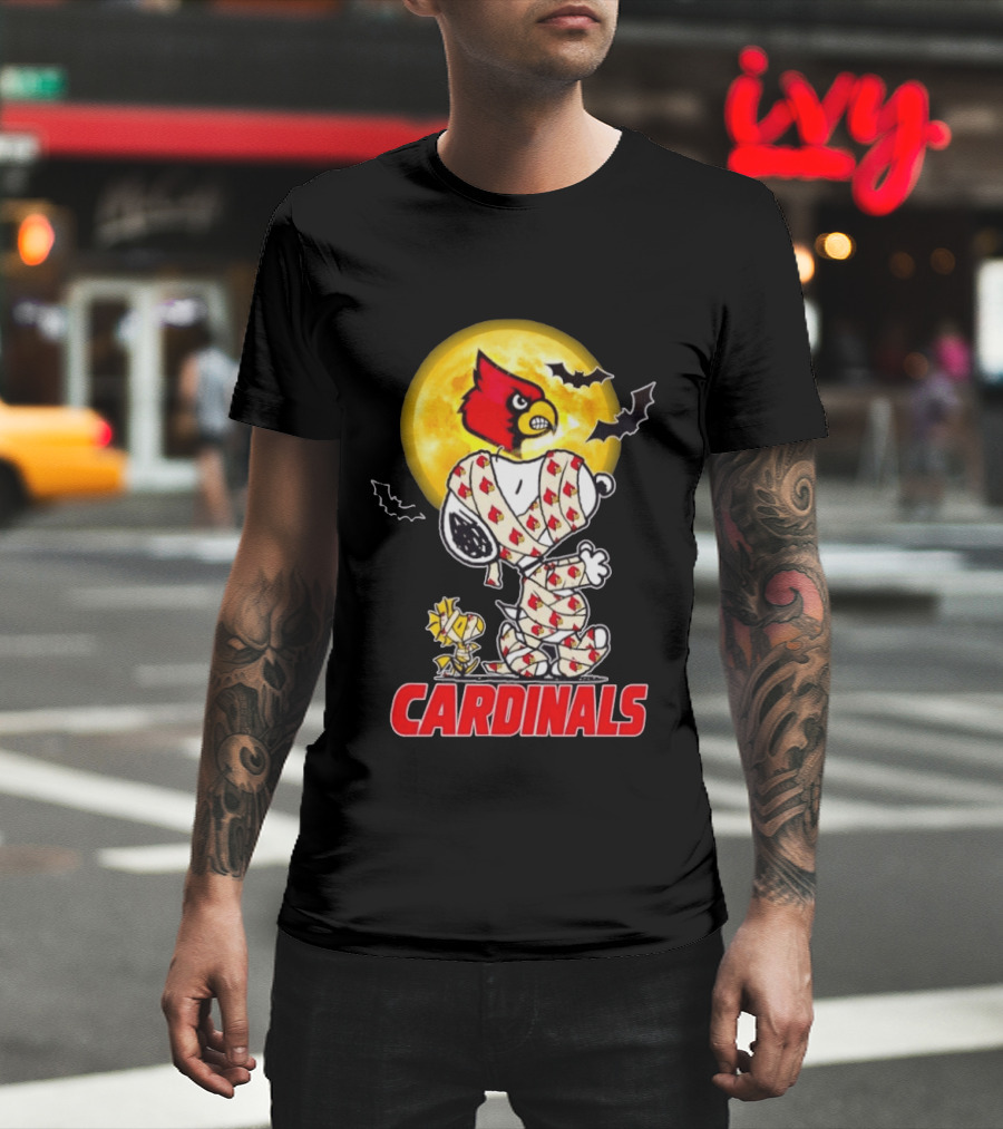 Louisville Cardinals Snoopy Woodstock Mummy Halloween T-Shirt