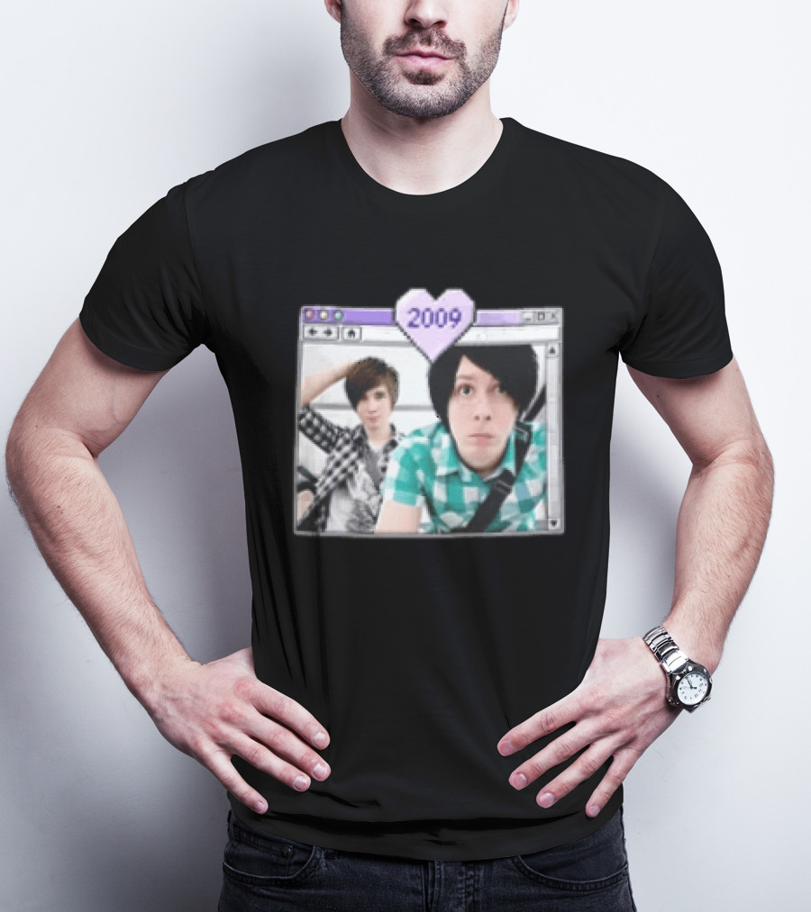 2009 Pixel Heart Icon Dan Howell Phil Lester In Computer Window T-Shirt