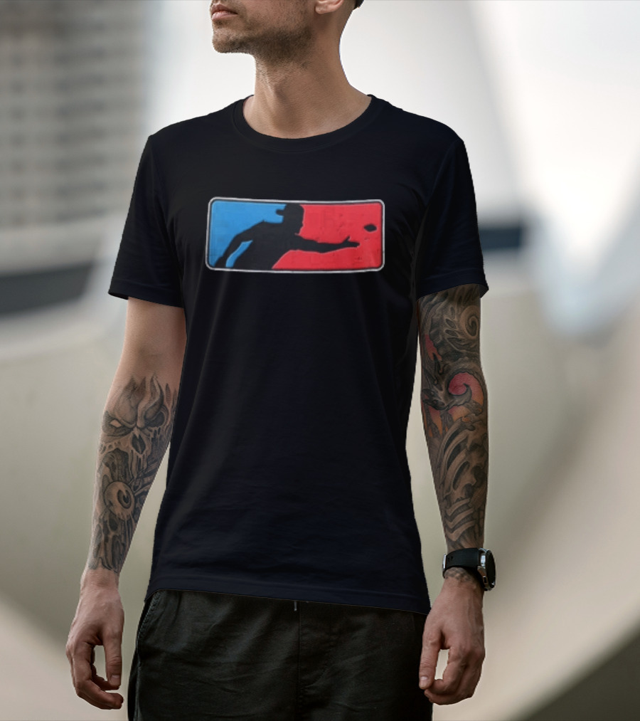 Distressed Red Blue Disc Golf Throwing Silhouette Sports Ultimate T-Shirt