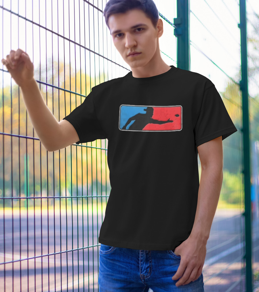 Distressed Red Blue Disc Golf Throwing Silhouette Sports Ultimate T-Shirt