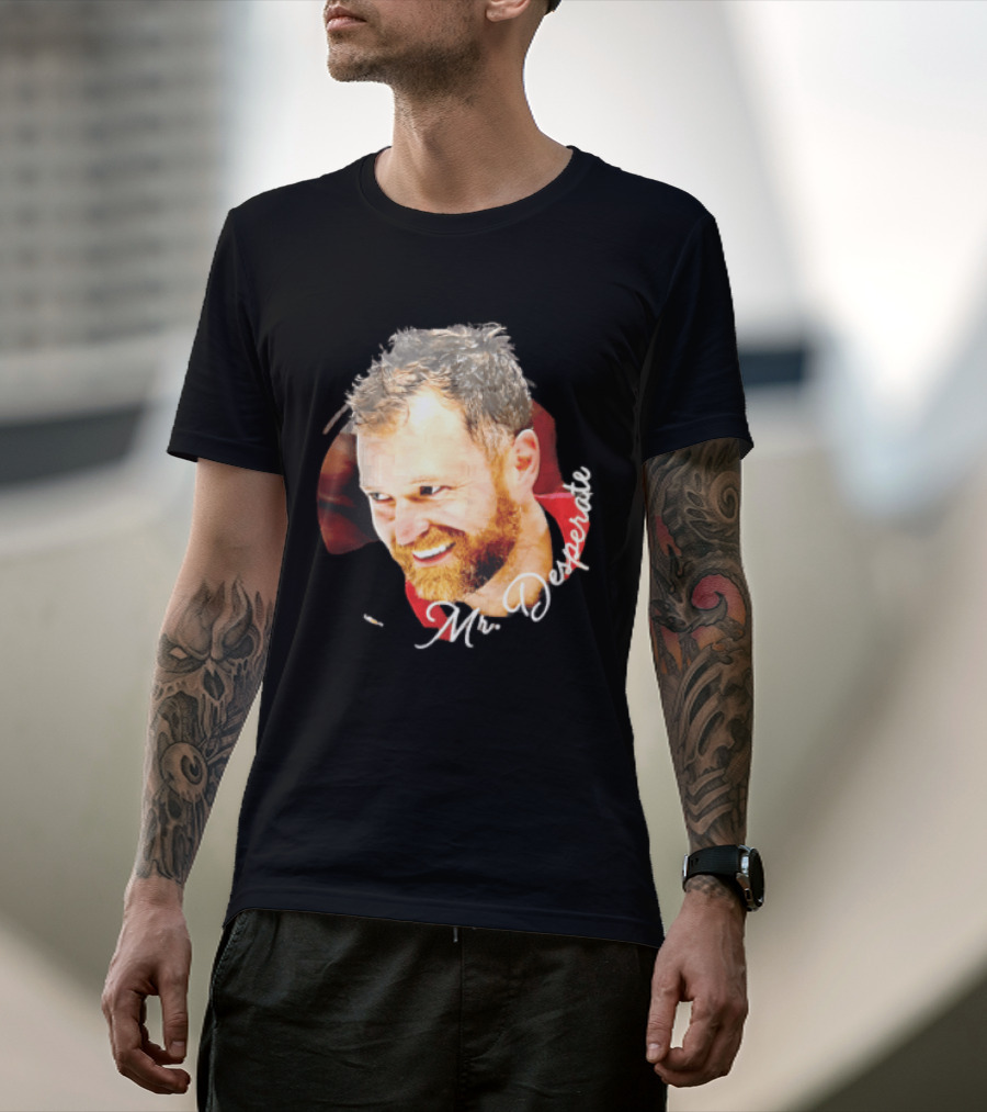 Mr Desperate Smiling Bearded Man Circular Photo T-Shirt