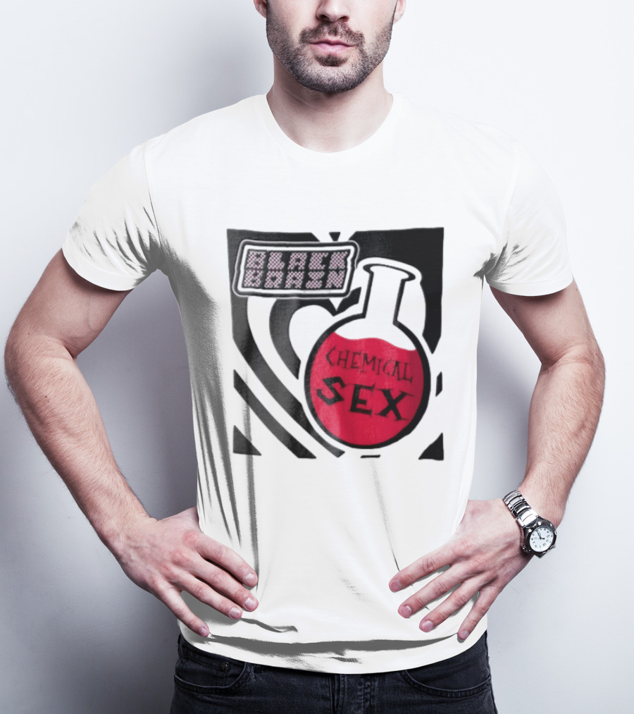 Black Brain Chemical Sex Halftone Heart Flask T-Shirt