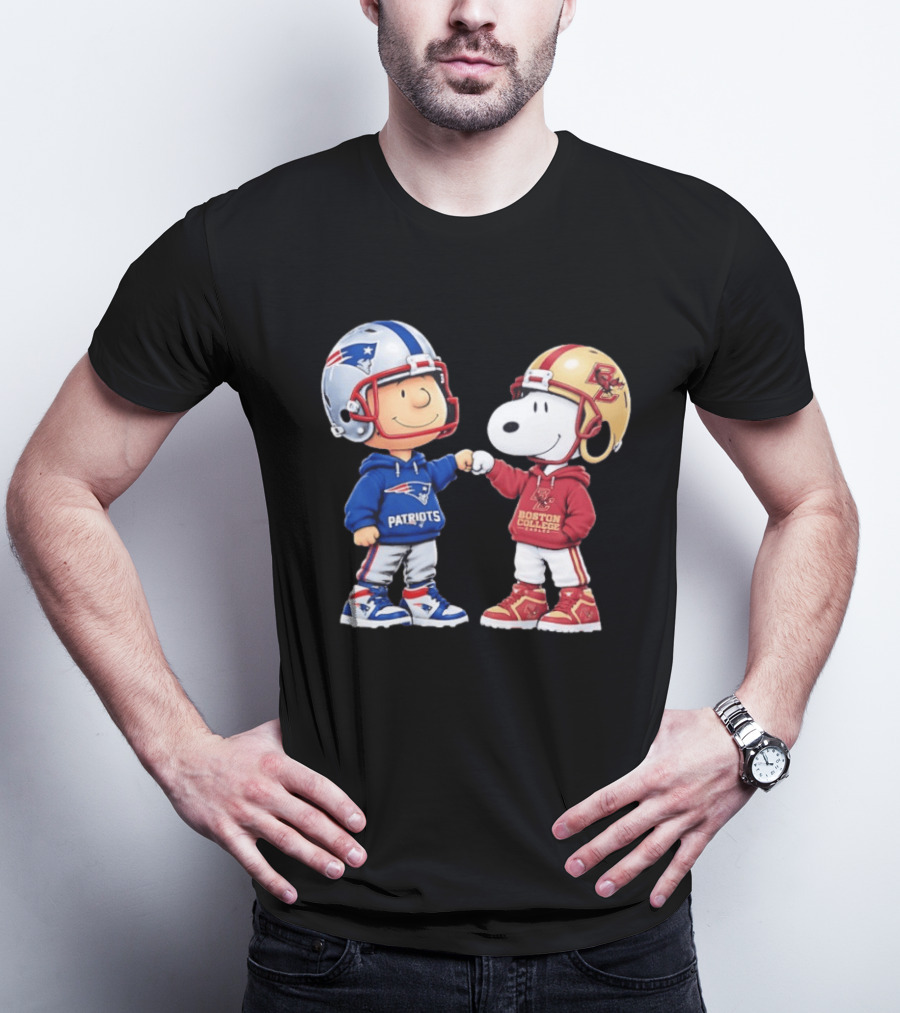 Snoopy Charlie Brown Patriots Boston College Eagles Fist Bump T-Shirt