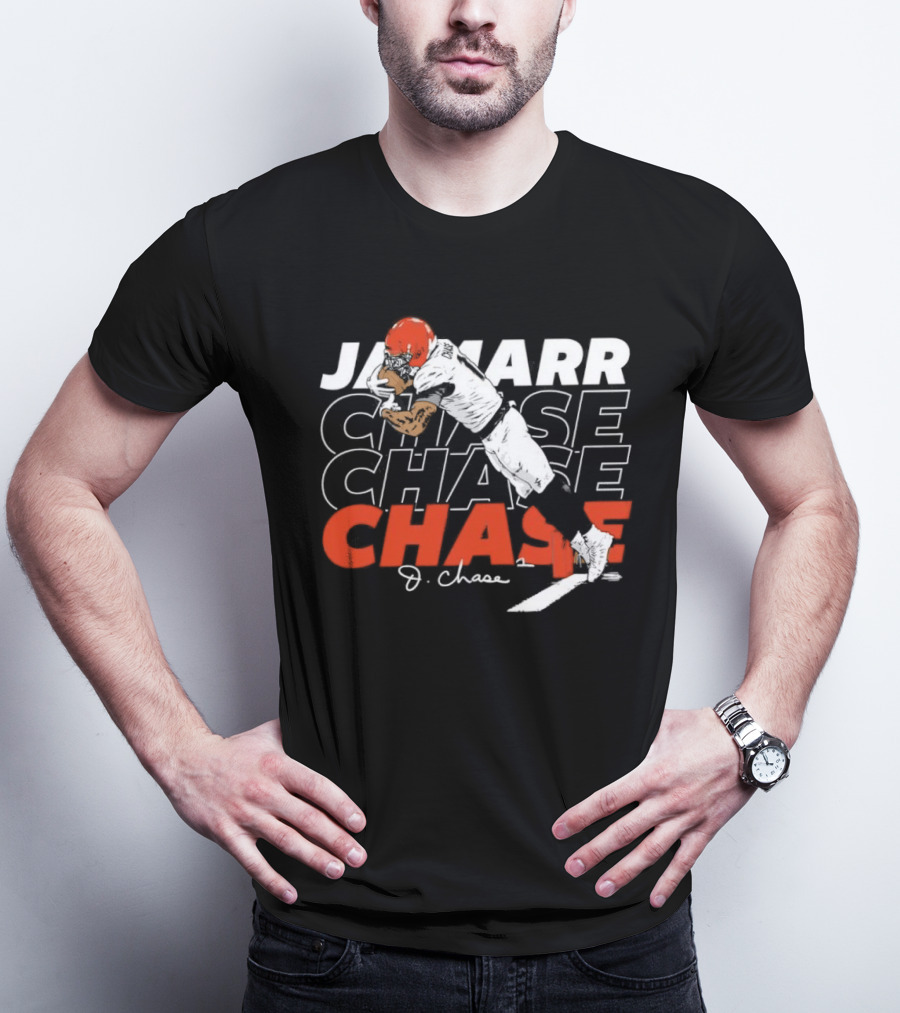Ja'Marr Chase Cincinnati Bengals Toe Tap Catch Football J. Chase T-Shirt