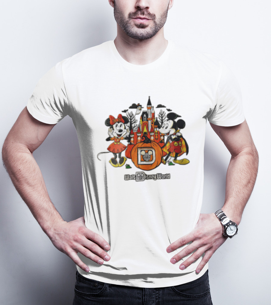 Walt Disney World Halloween Minnie Mouse Mickey Castle Pumpkin T-Shirt