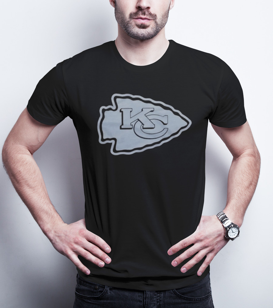 Kansas City Chiefs KC Arrowhead Blackout Vintage '72 Football T-Shirt